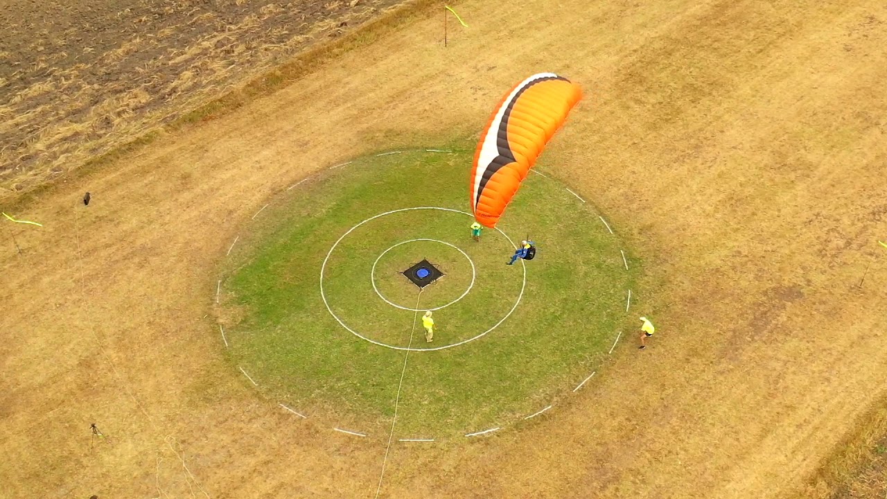 Paragliding Accuracy Competition - Paragliding Federation of Moldova